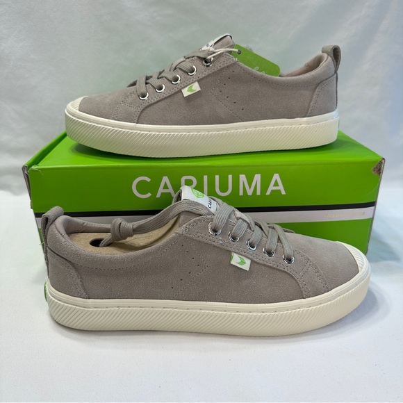 Cariuma | Shoes | Nib Cariuma Suede Oca Low Sneaker In Cloud Grey ...